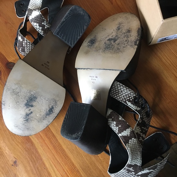 Free People | Shoes | Free People Gladiator Snake Leather Sandals Sz 4 ...